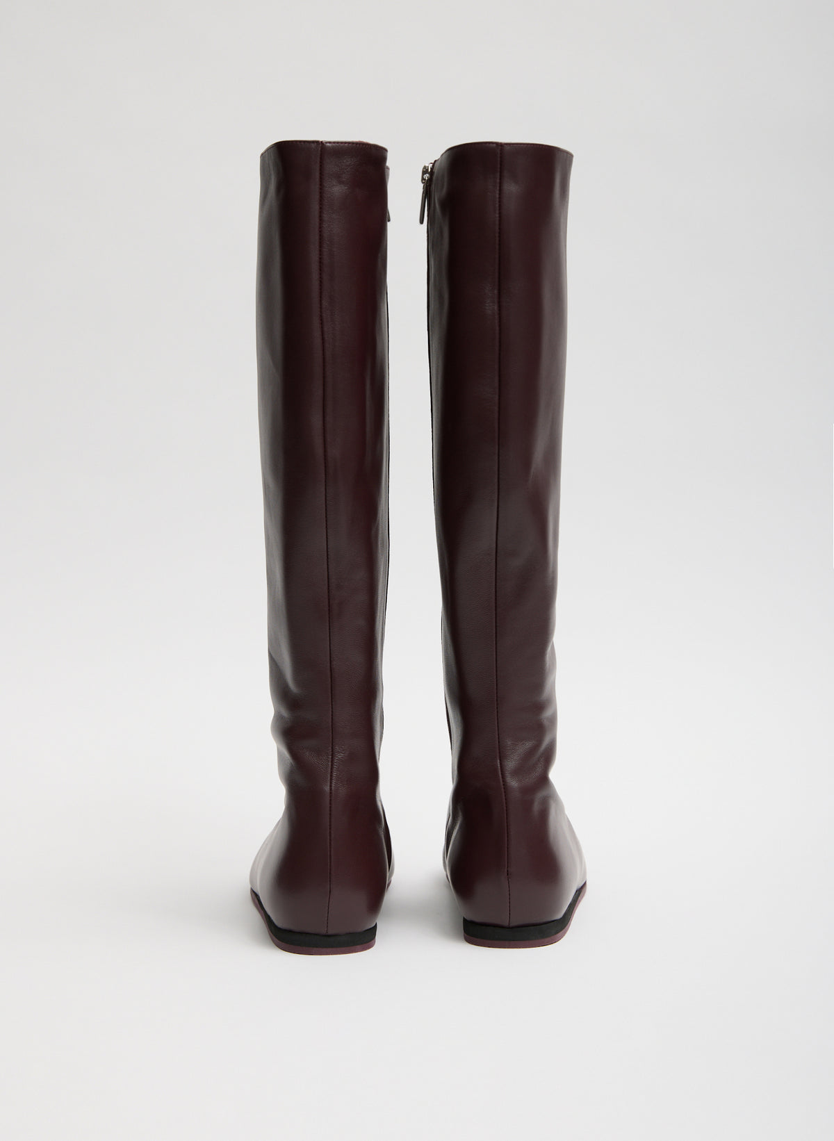 Pete Boot – Tibi Official