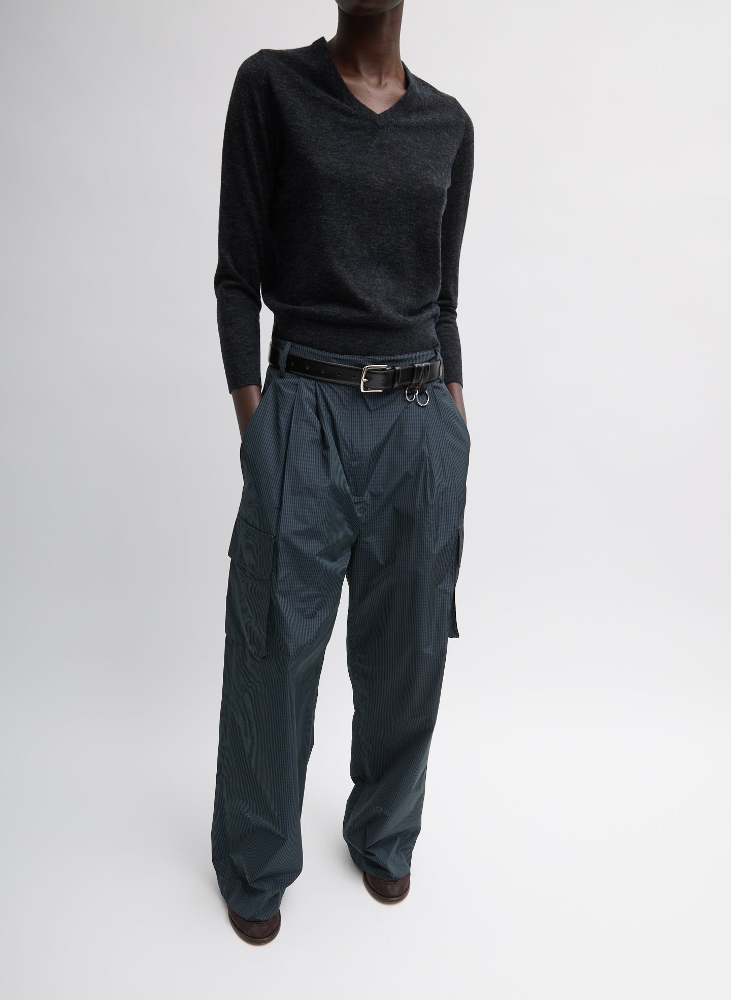 Skinlike Mercerized Wool Shrunken V-Neck Sweater – Tibi Official