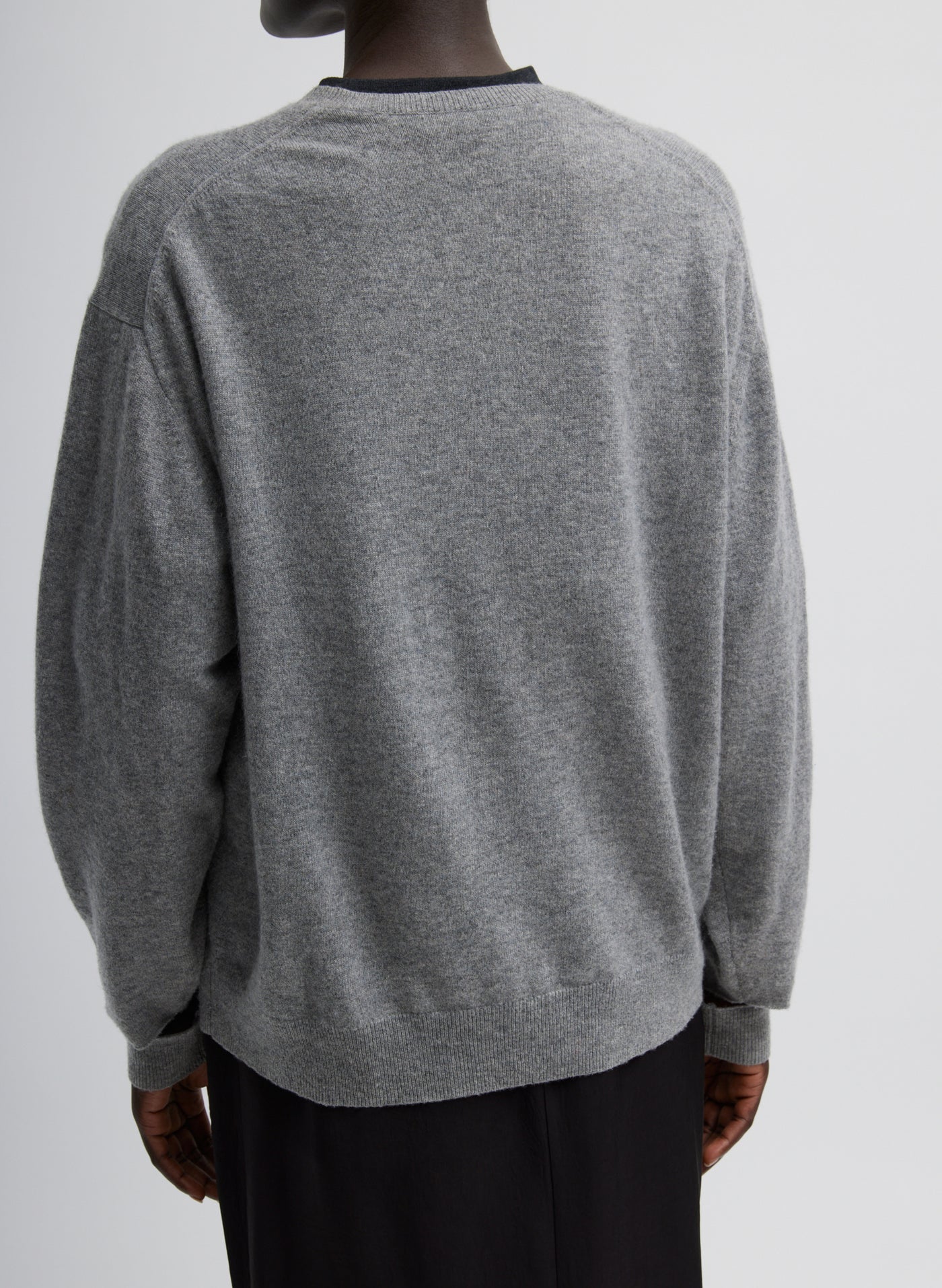 Washable Cashmere Easy V-Neck Sweater – Tibi Official