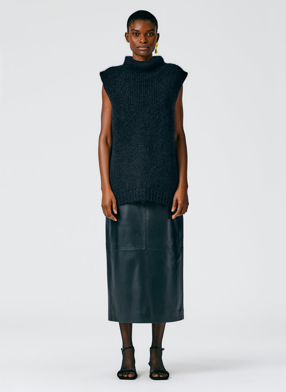 Claude Mohair Cocoon Funnelneck Vest – Tibi Official